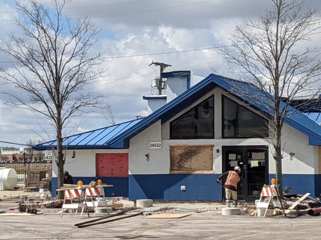 Plainfield OKs liquor license for Japanese restaurant moving into ...