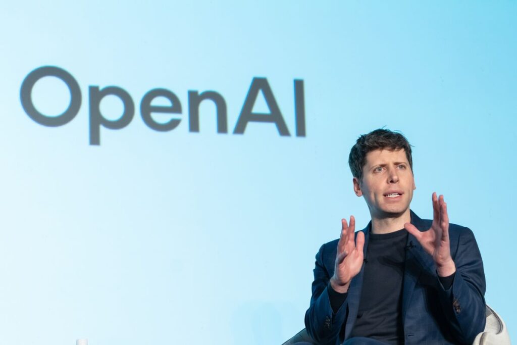 OpenAI Plans AI Tools for Finance, Legal in Race With Anthropic – Pak ...